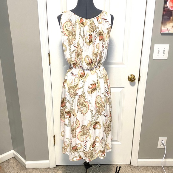 J. Jill | Dresses | J Jill Green Floral White Shift Dress Xs 427 | Poshmark